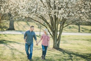 Erin & Jon | Springfield, IL Spring Engagement Photographer - Kate ...