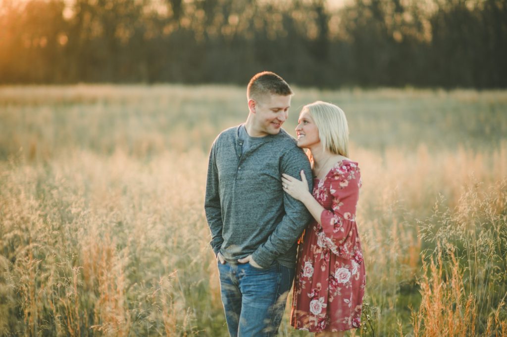 Erin & Jon | Springfield, IL Spring Engagement Photographer - Kate ...