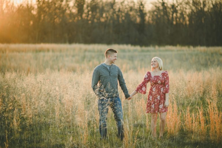 Erin & Jon | Springfield, IL Spring Engagement Photographer - Kate ...