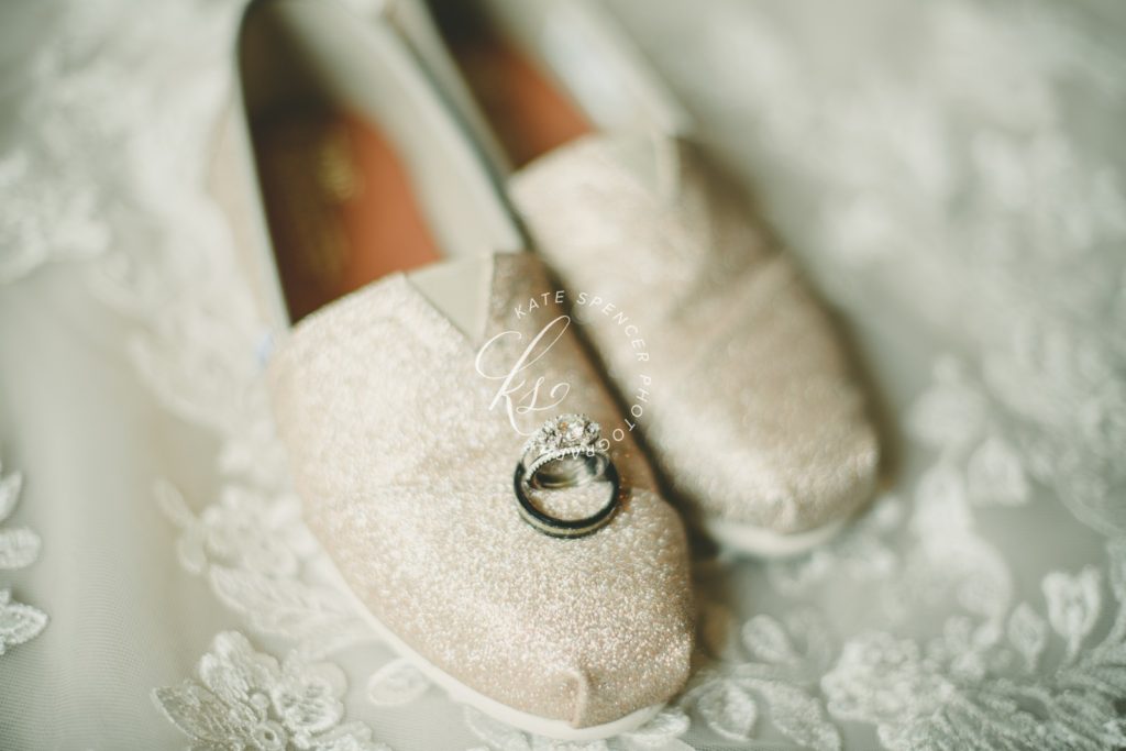 Erika & Spencer | Poe's on the Hill Sangria & Gold Rustic Chic Wedding ...