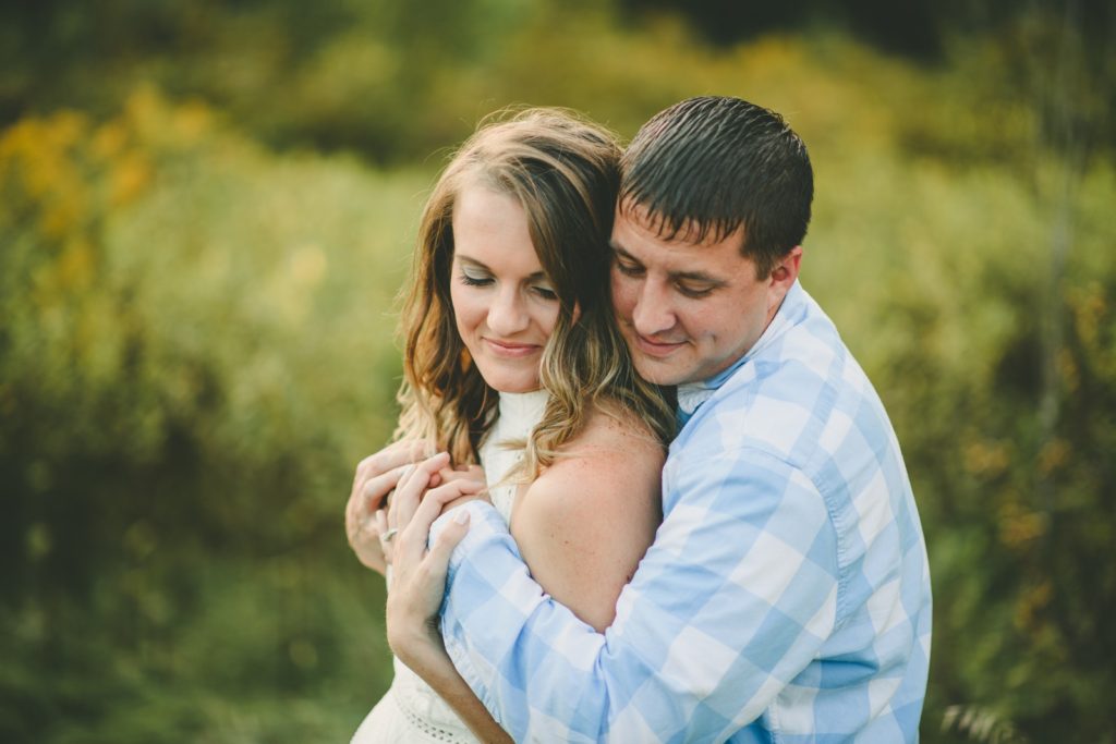 Becky & Richie | Springfield, IL Lake Engagement Photographer - Kate ...