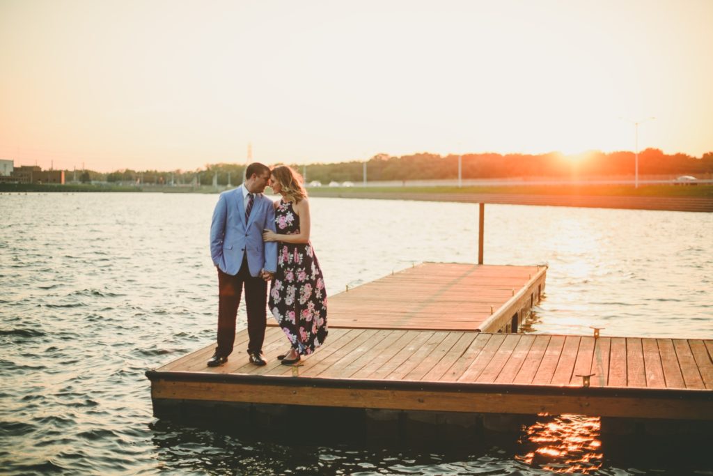 Becky & Richie | Springfield, IL Lake Engagement Photographer - Kate ...