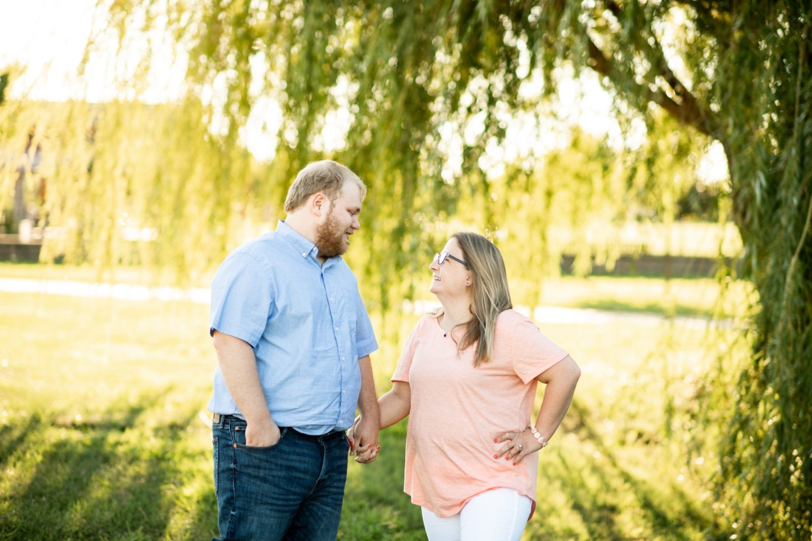 Laura & Toby | Southwind Park Springfield, IL Sunset Engagement ...