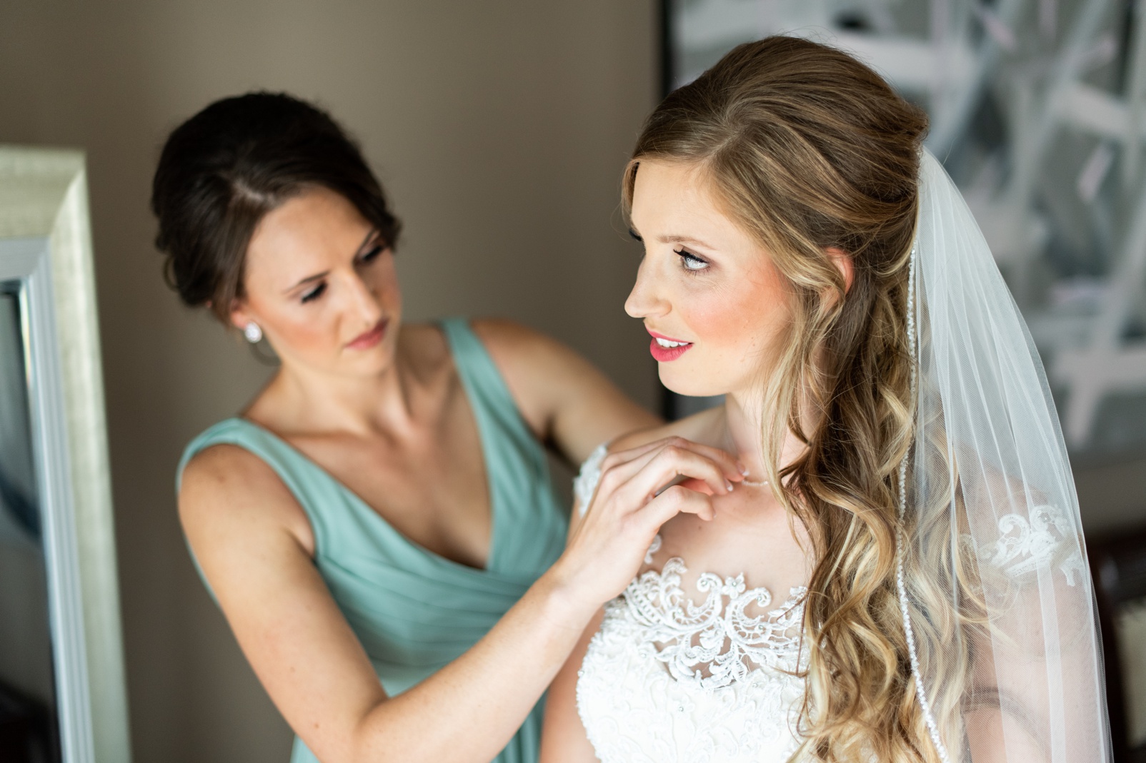Katie & Matt | Springfield, IL Poe's On The Hill Rustic Fall Wedding ...