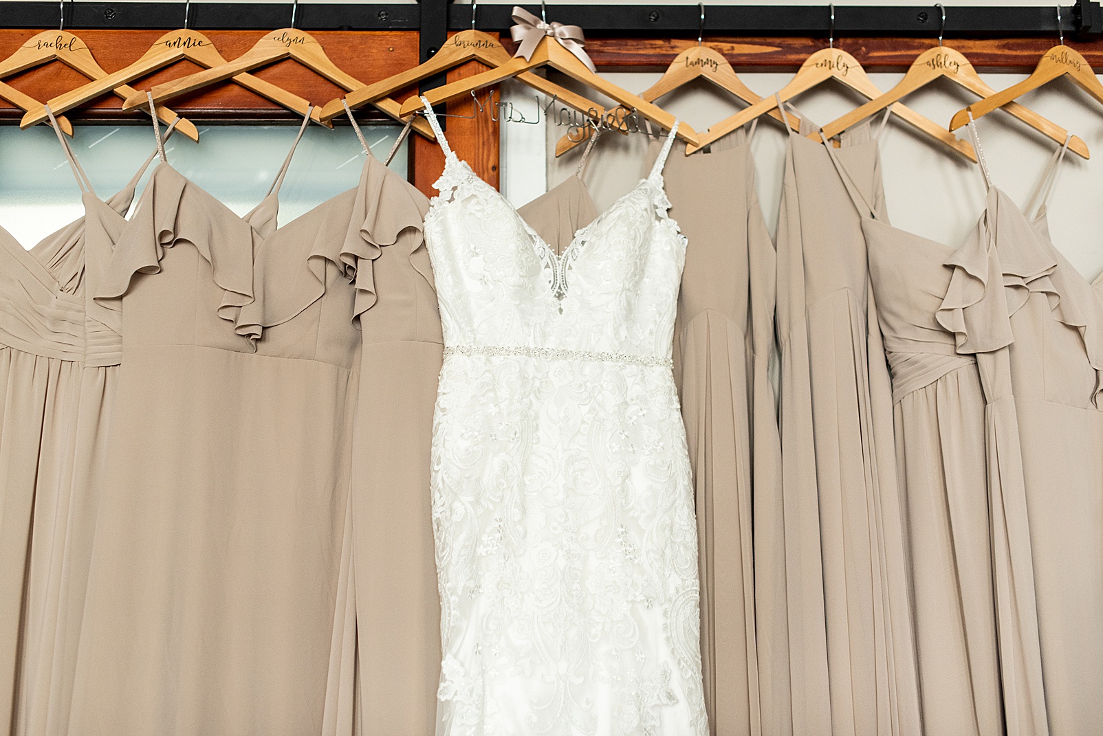 Michelle & Charles | Poe's On The Hill Springfield, IL Spring Wedding ...