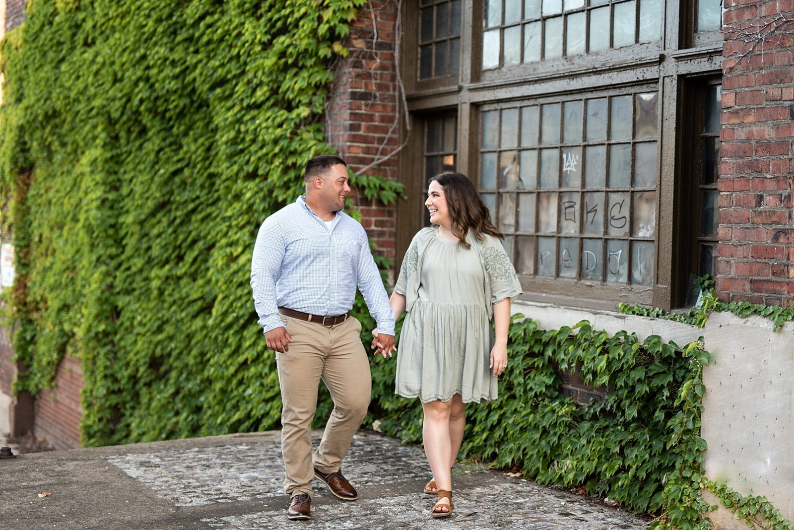 Mackenzie & Ryan | Downtown Peoria, IL & Donovan Park Summer Engagement ...
